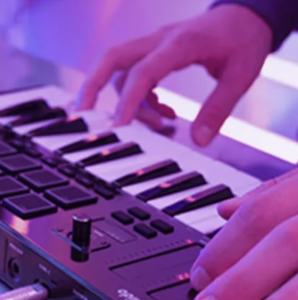 13 Best MIDI Keyboards For 2024: Tried and Tested By A Professional ...